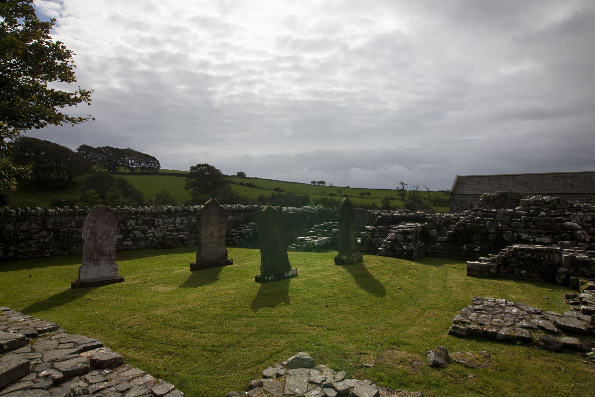 Dundrennan Abbey | neOnbubble