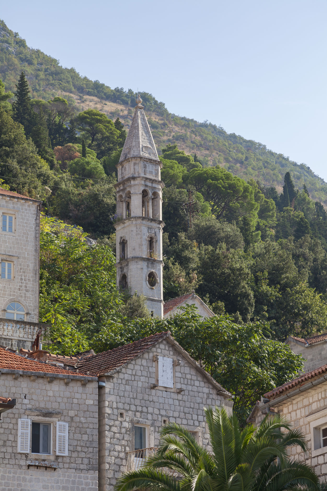 Perast, Montenegro | neOnbubble
