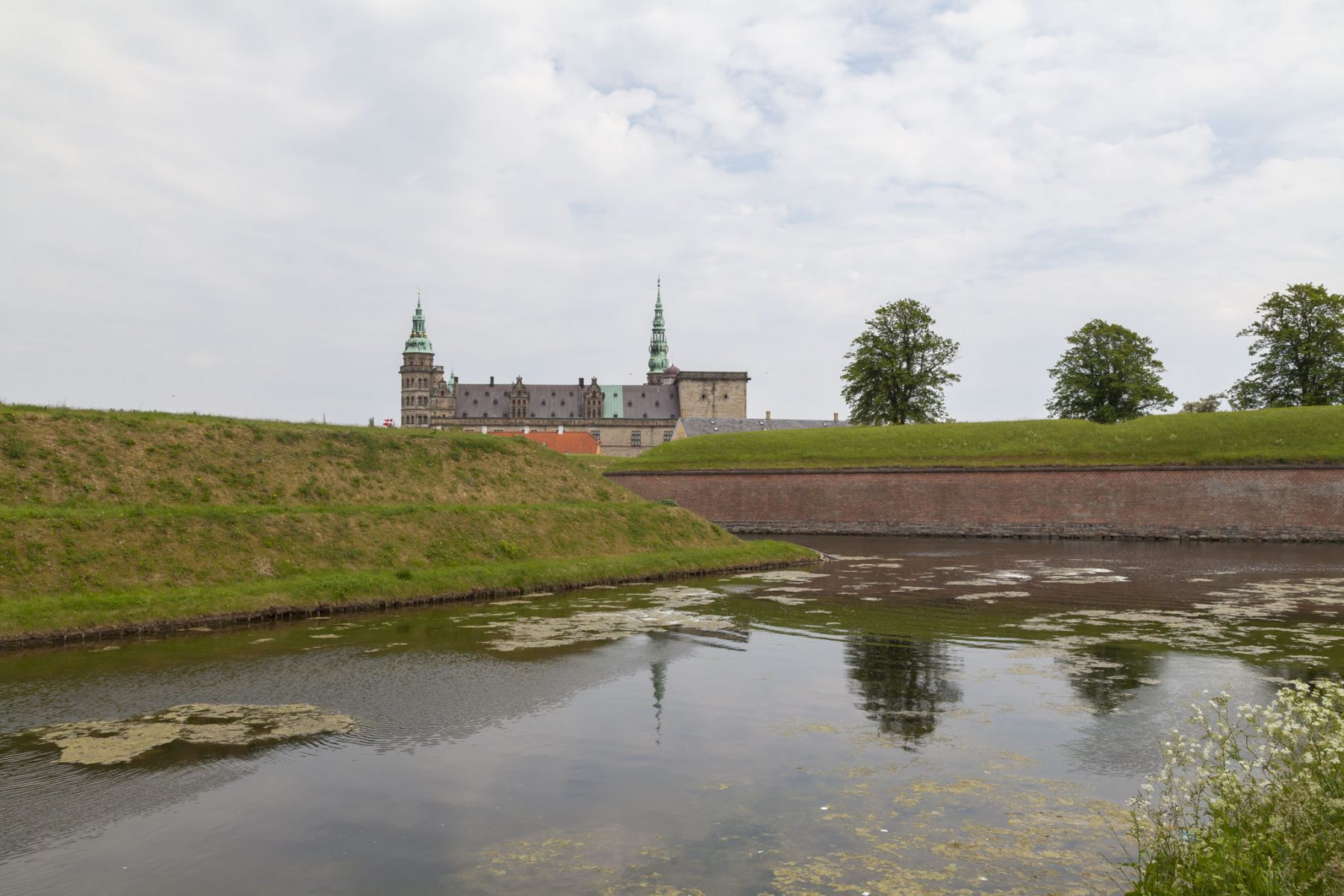 Hamlet's Castle, Kronborg, Denmark | neOnbubble
