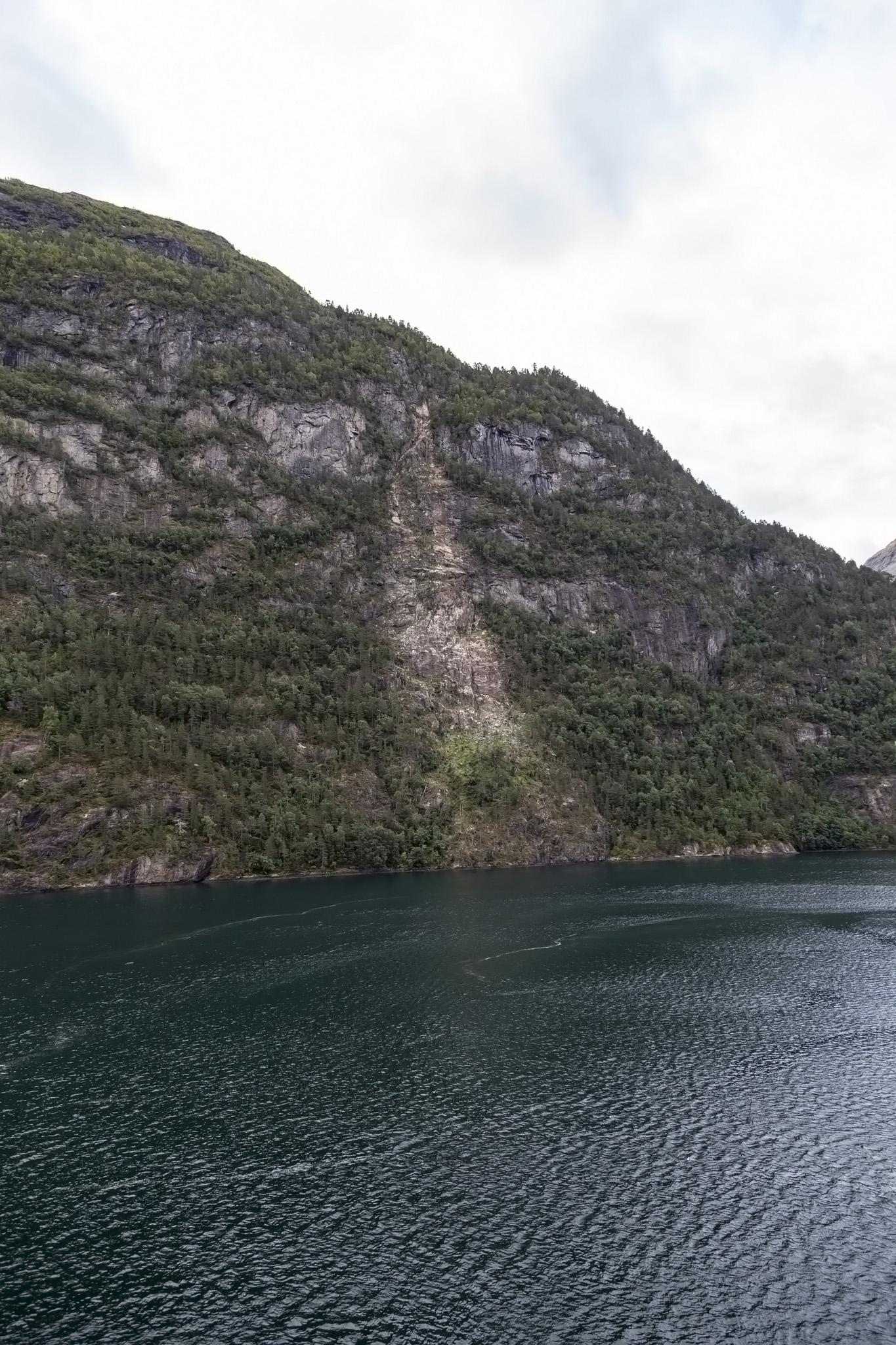 Cruising The Norwegian Fjords From Hellesylt To Geiranger | neOnbubble