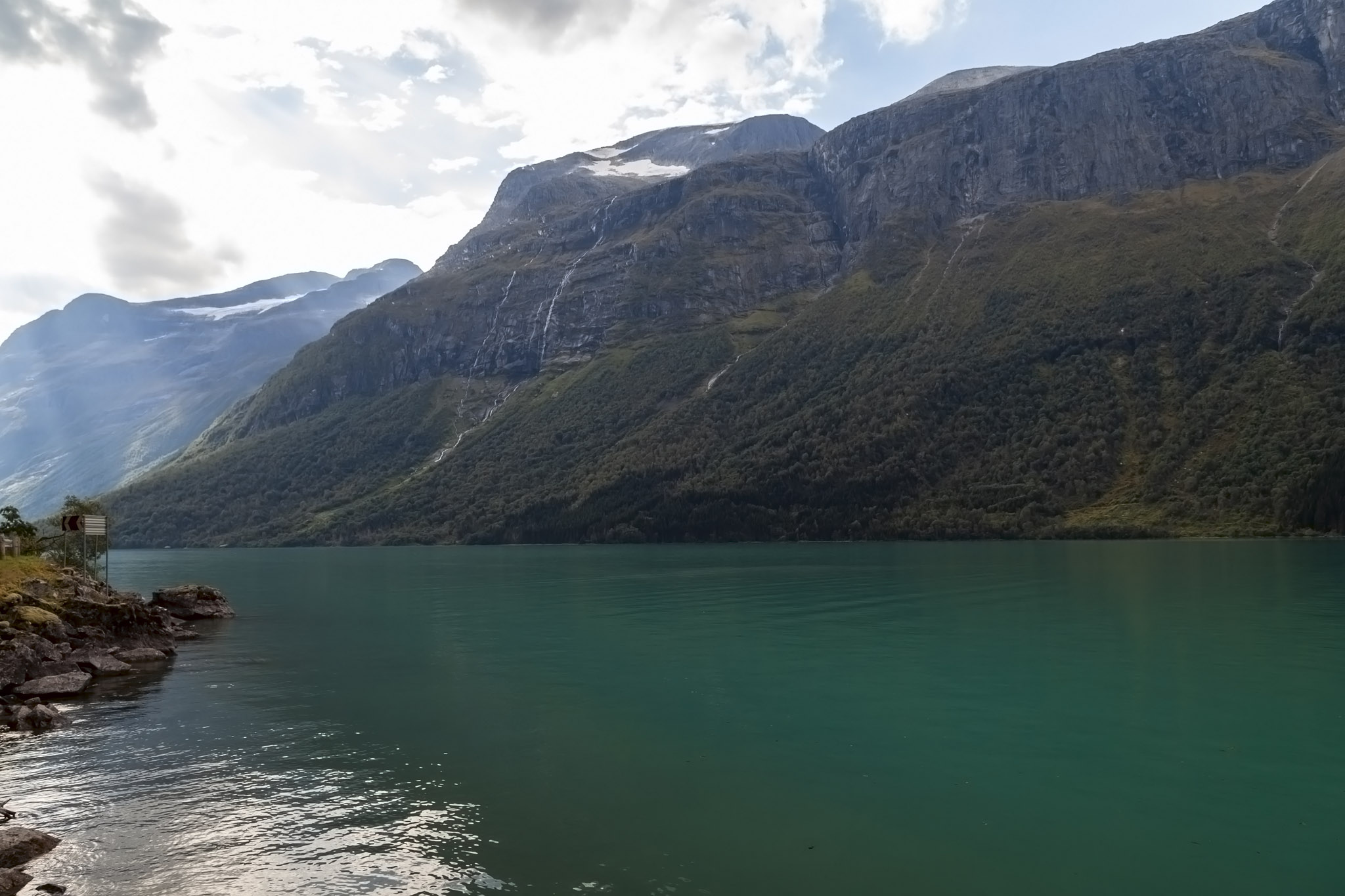 Lovatnet Lake And Kjenndal Glacier Excursion | neOnbubble