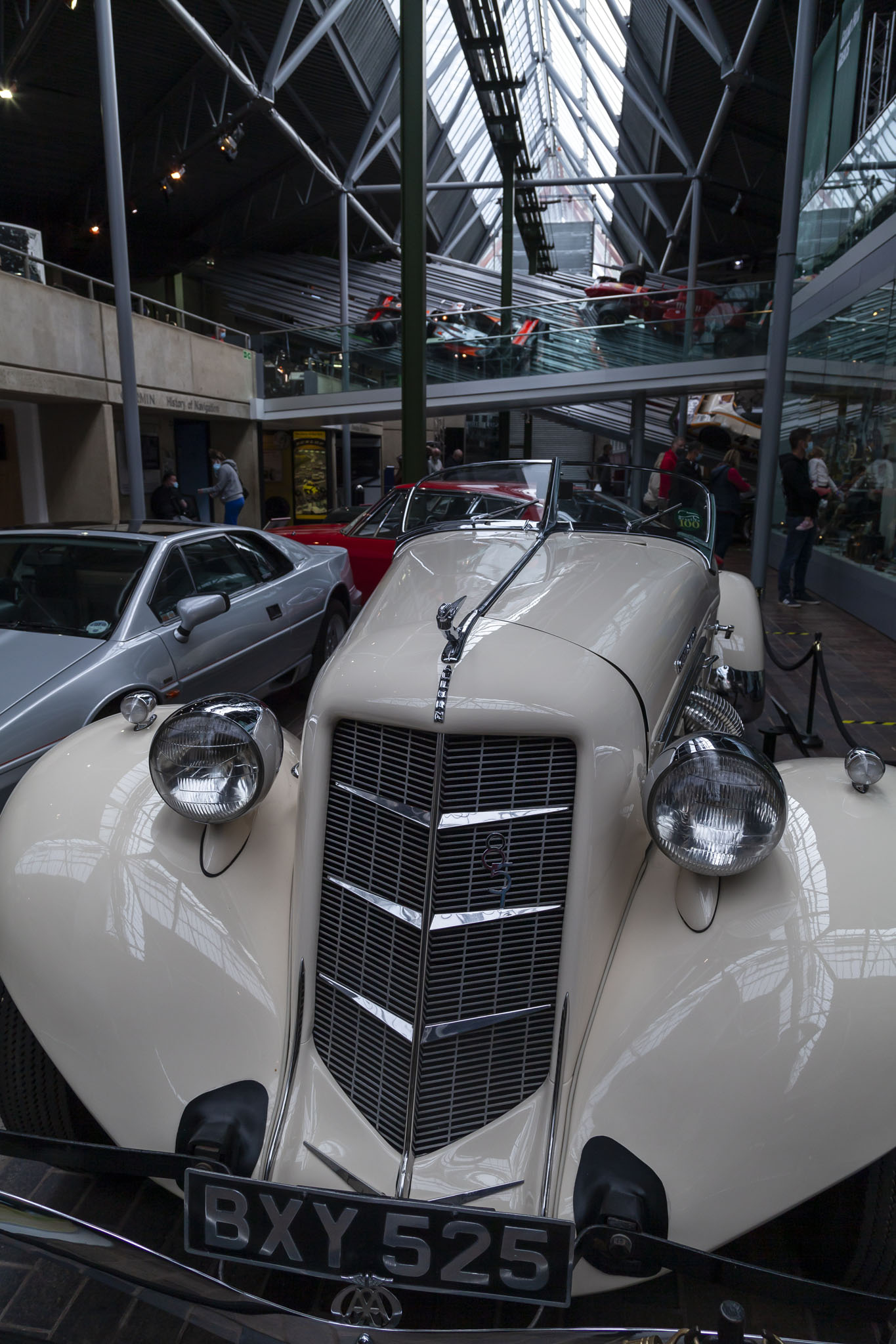 Beaulieu National Motor Museum In September | neOnbubble