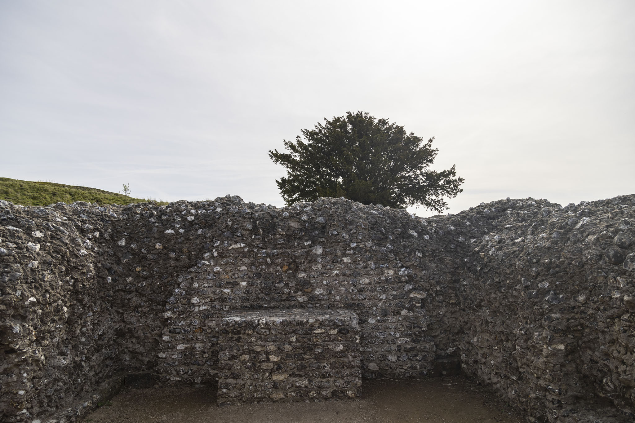 A Walk Around Old Sarum, Wiltshire | neOnbubble