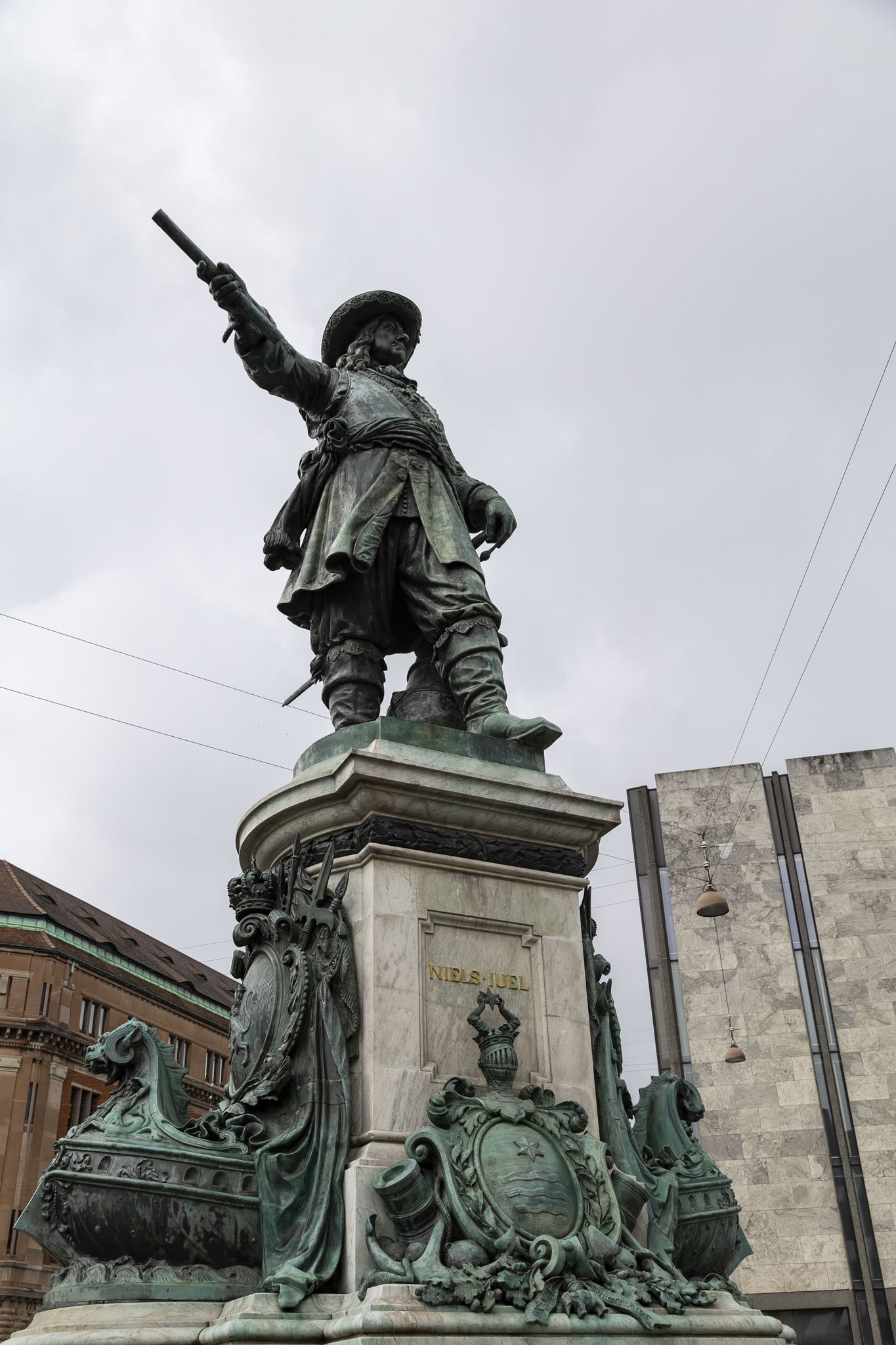 Copenhagen Walking Tour, Part Two: Nyhavn, Christiansborg Palace ...